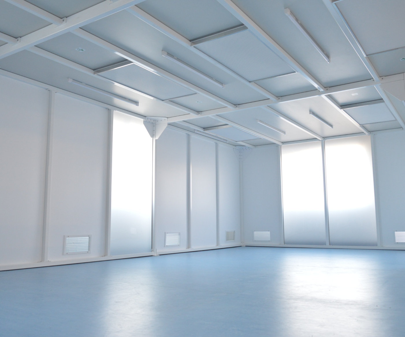 Hardwall cleanrooms | Cleanroom Design and Build | C2C