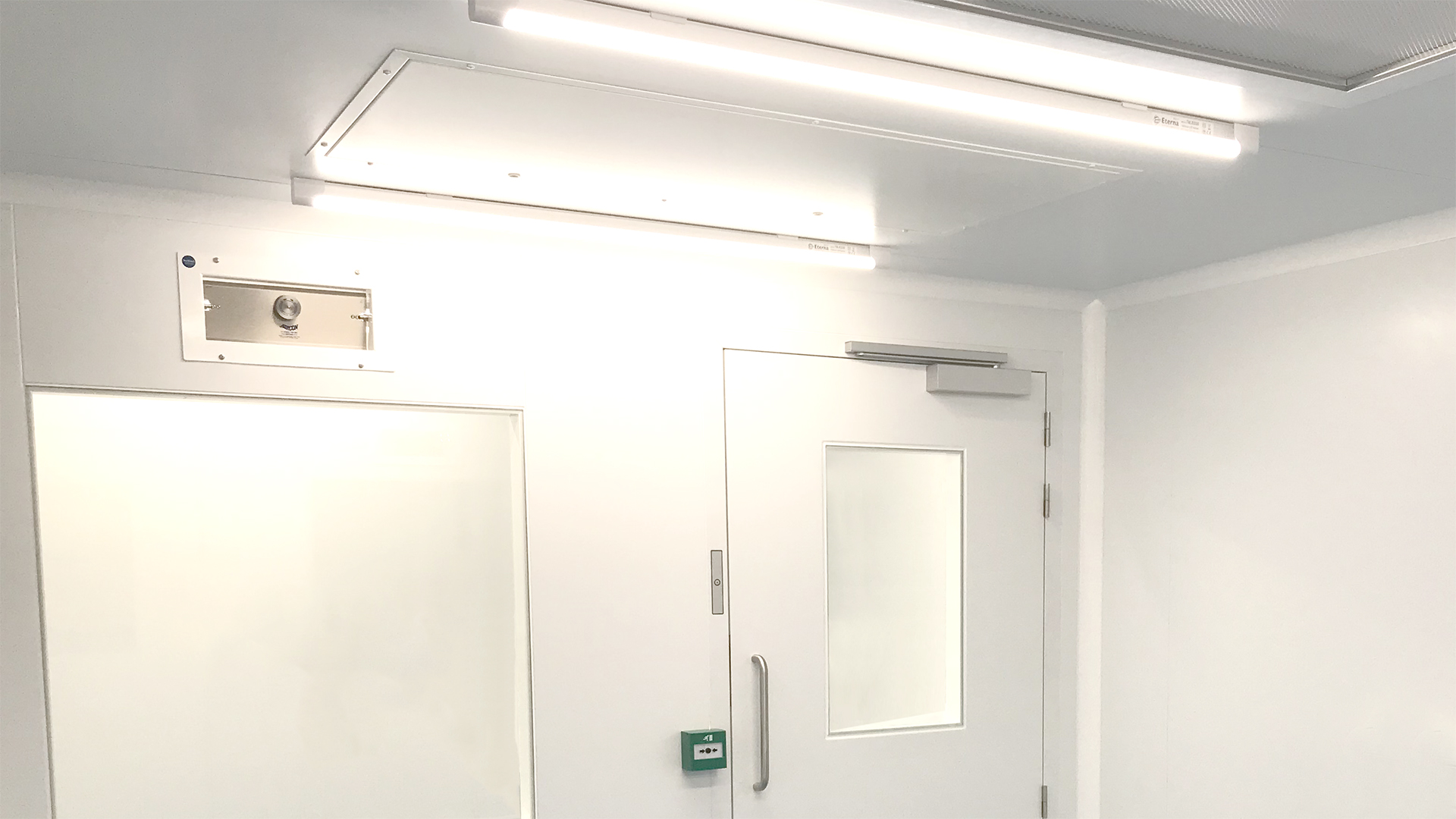 Monobloc Cleanroom for Dose Medicine Production | Connect 2 Cleanrooms