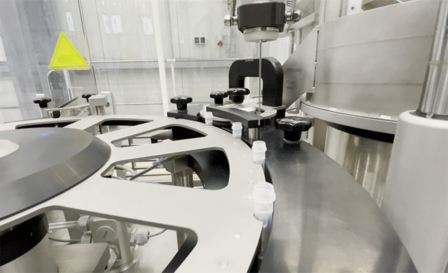 Softwall cleanroom build for PCR test filling line | Connect 2 Cleanrooms