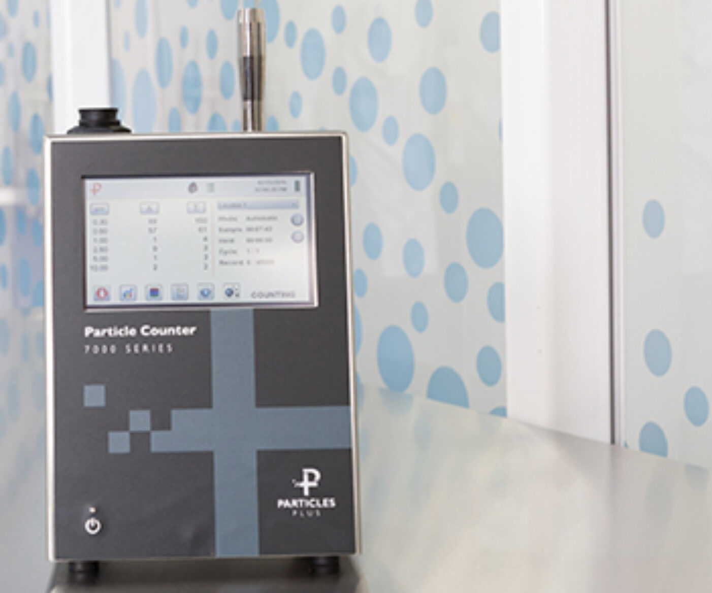 5 Ways a Particle Counter Will Simplify Cleanroom Monitoring
