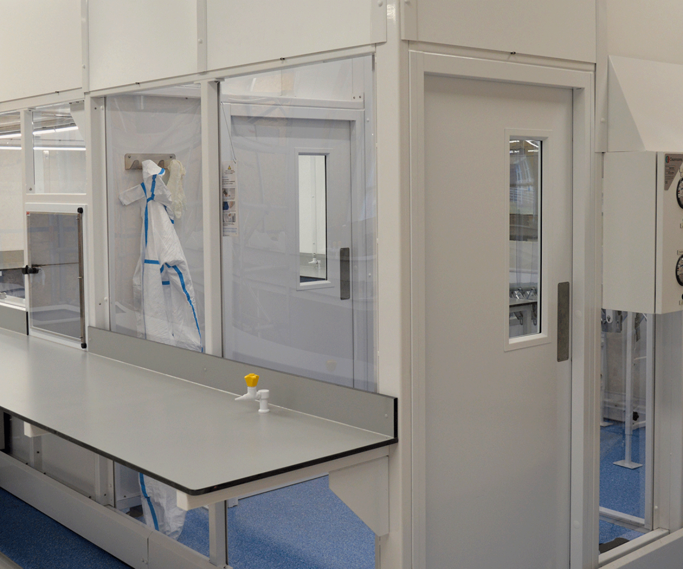 Cleanroom Lab with ISO Zones for Microbiological Testing