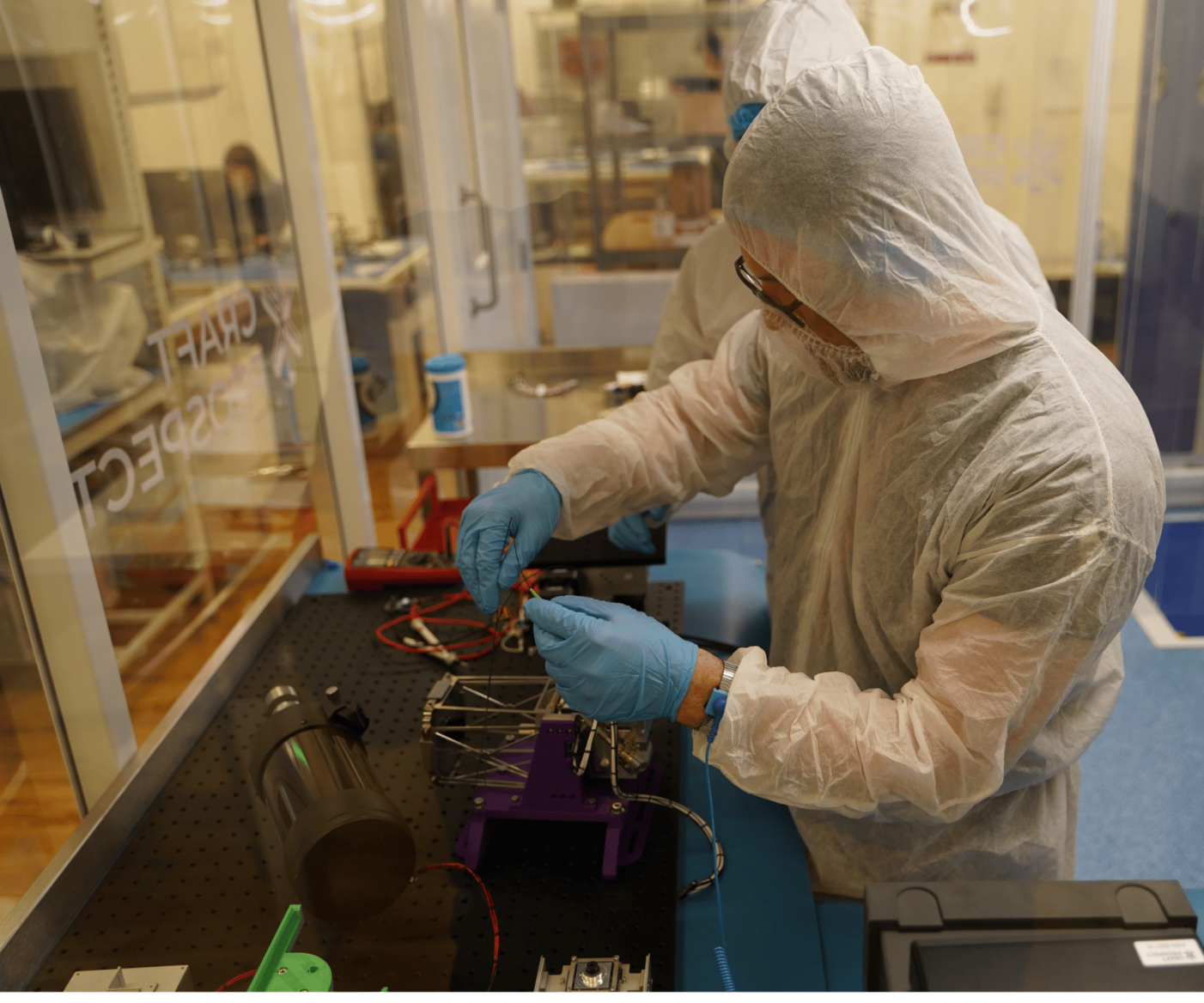 Aerospace Cleanrooms | ISO Cleanrooms | Connect 2 Cleanrooms